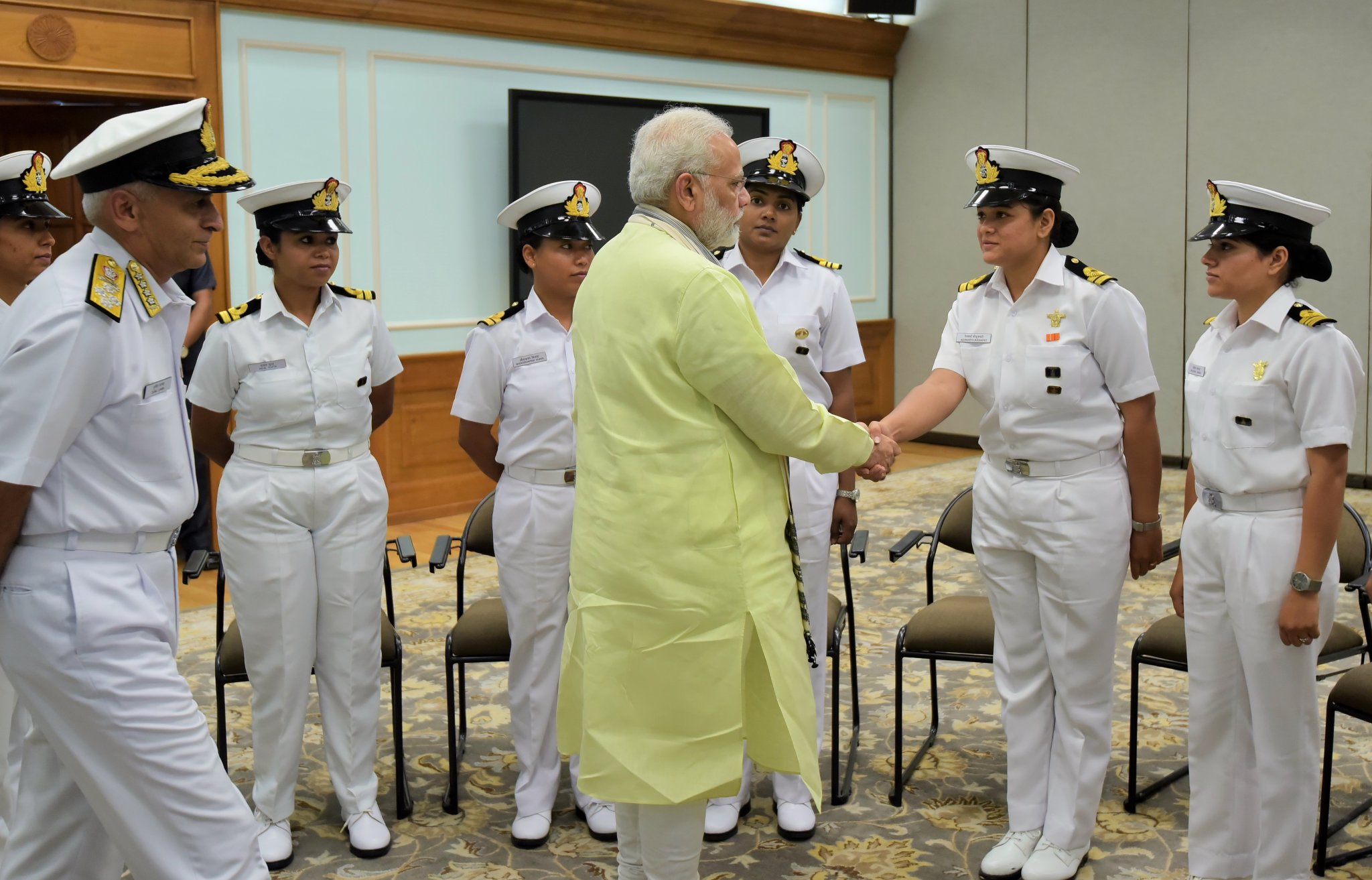 NAVIKA SAGAR PARIKRAMA: India’s First Women Navy Crew | Best NDA ...